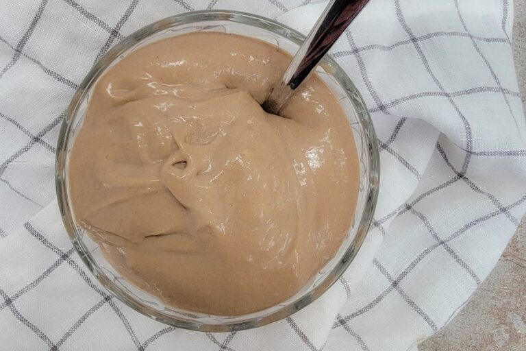 Cafe Latte Shakeology Mousse (low carb, gluten free) - Trina Krug